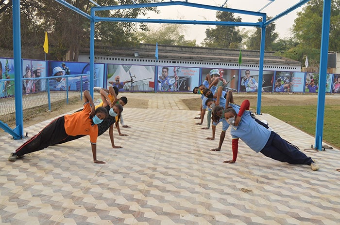 Media Information | ESL Steel